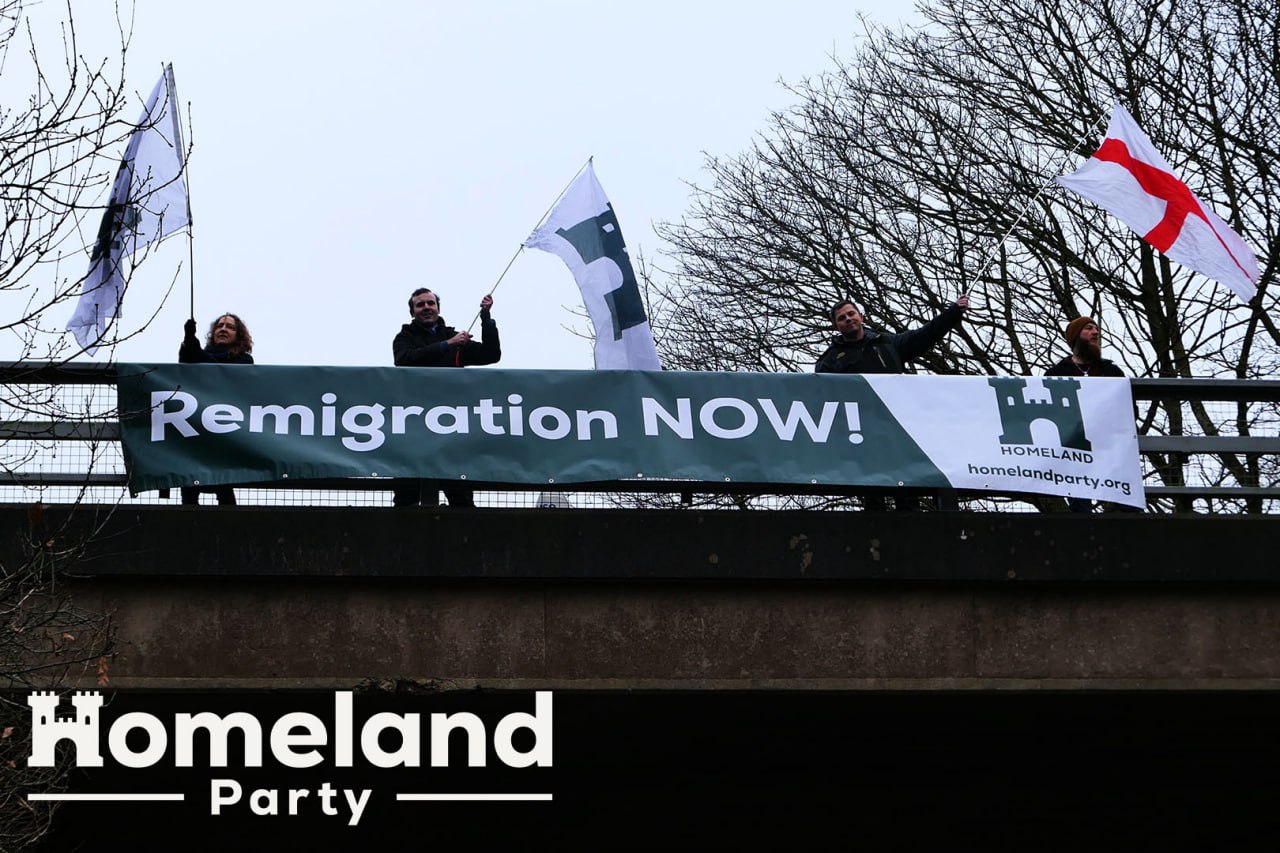 Market Drayton Banner Drop - Homeland Party